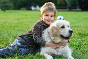 Why Do Dogs Make Good Childhood Friends? | DogExpress